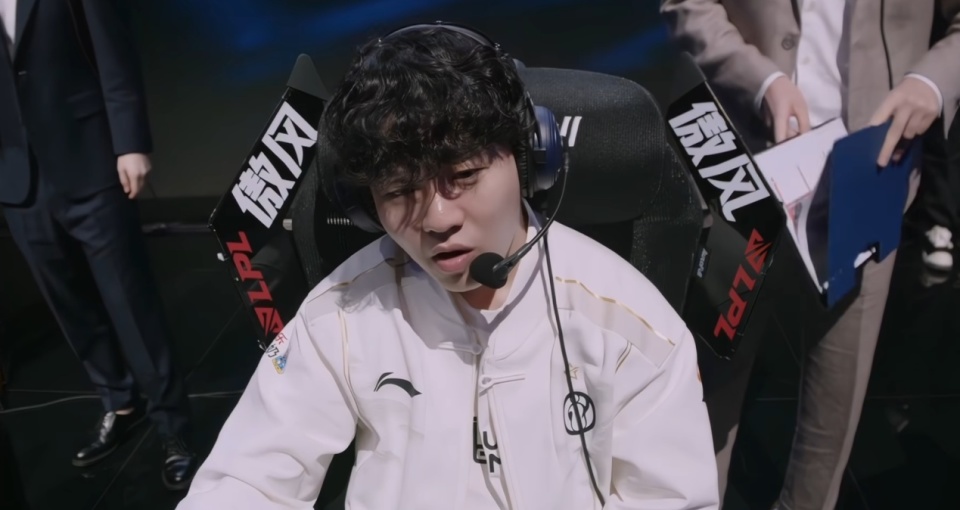 LPL五杀之神诞生！Rookie打出完美时机，GALA完成登顶，IG状态起飞_腾讯新闻