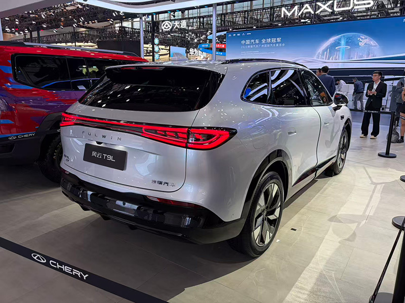 2025广州车展：奇瑞风云T9L大五座SUV首发 明年第二季度上市_腾讯新闻