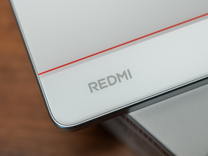 REDMI Turbo 4评测 全大核高续航1999太能打_腾讯新闻