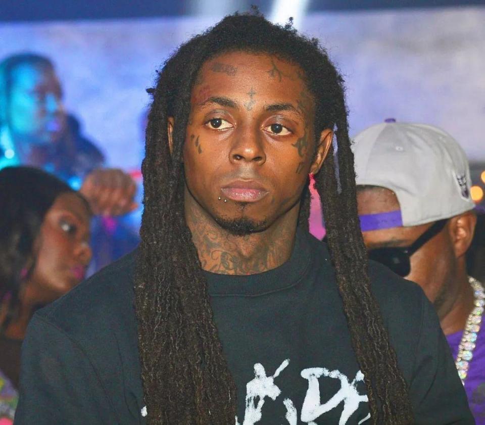 南部说唱“鬼才”，00年代超火的嘻哈明星Lil Wayne_腾讯新闻