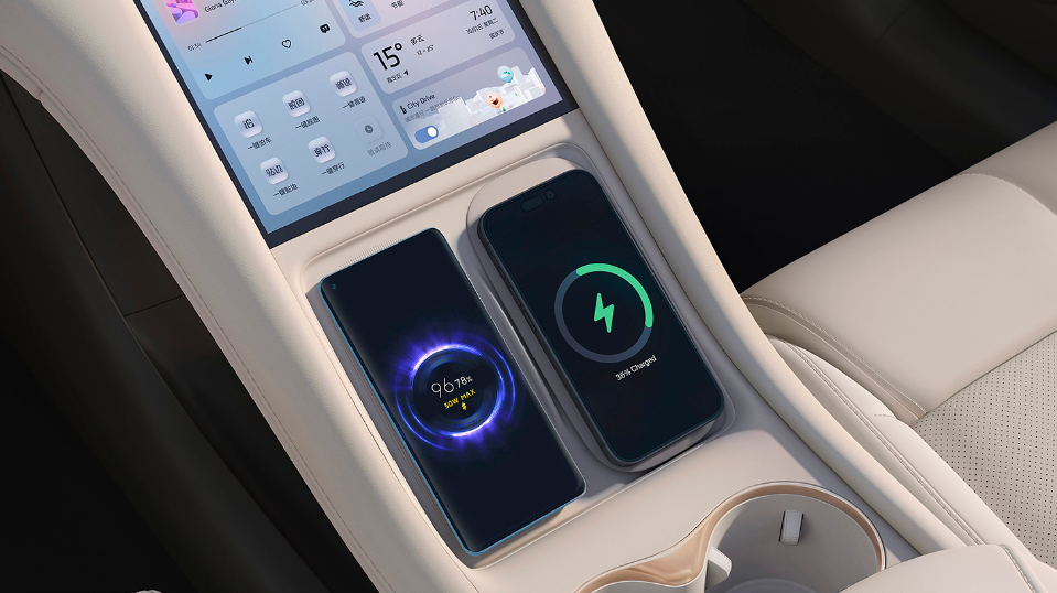 采用准900V平台，智己LS6年度改款亮相，快充15分钟续航增加570km_腾讯新闻