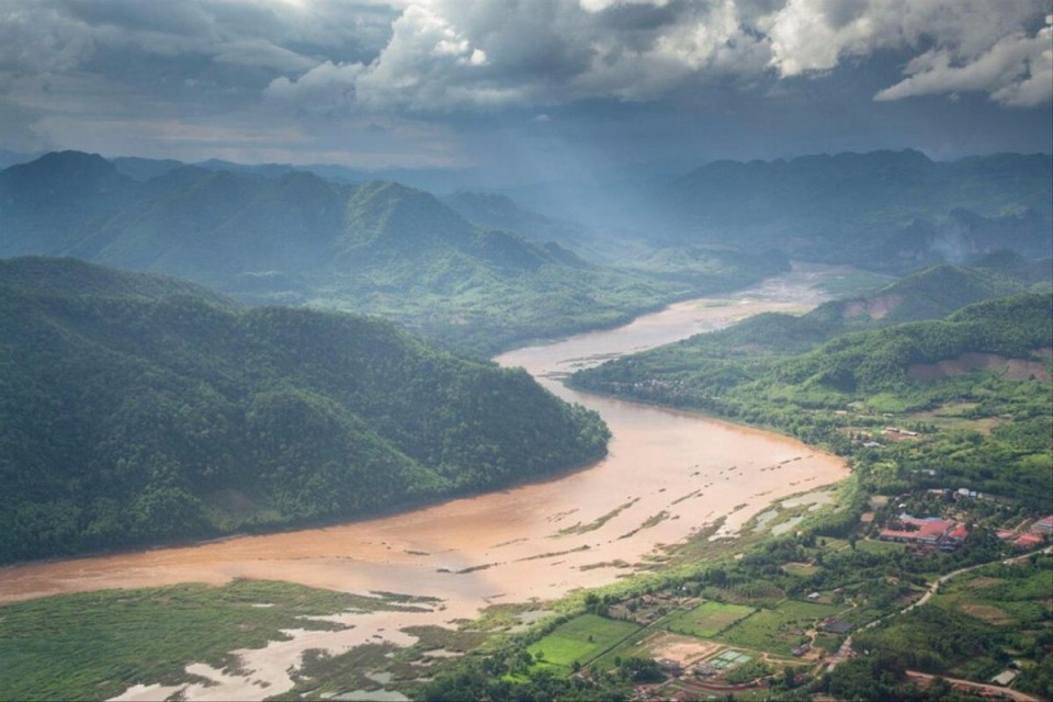 一座县城，跨在两国命脉之上！墨脱水电站为何让印度夜不能寐？_腾讯新闻