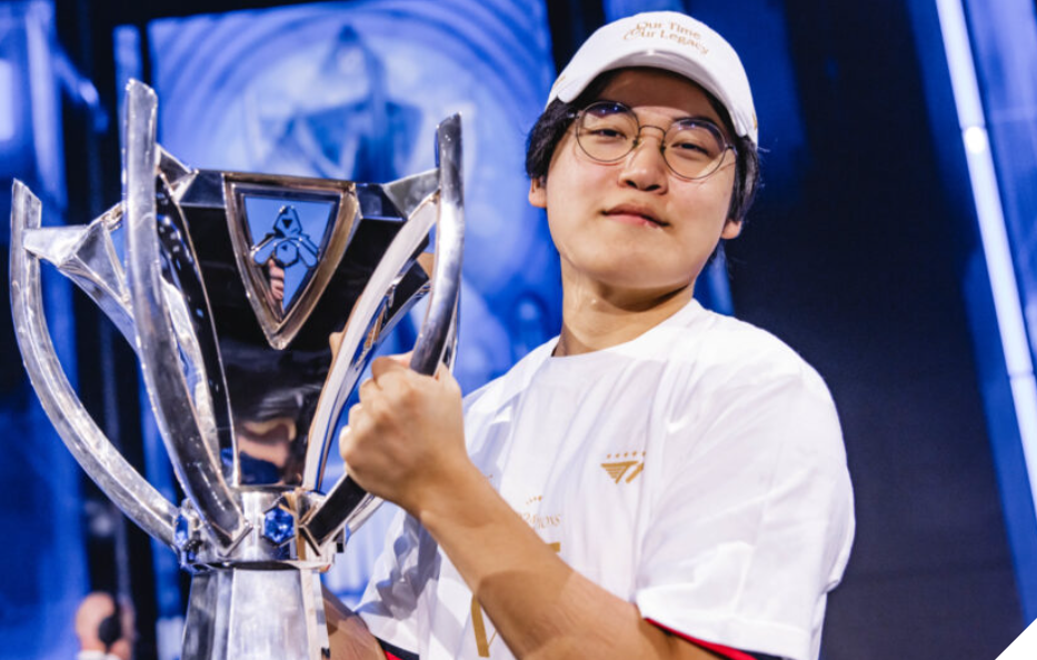 Gumayusi的蜕变：从T1练习生到双冠ADC_腾讯新闻