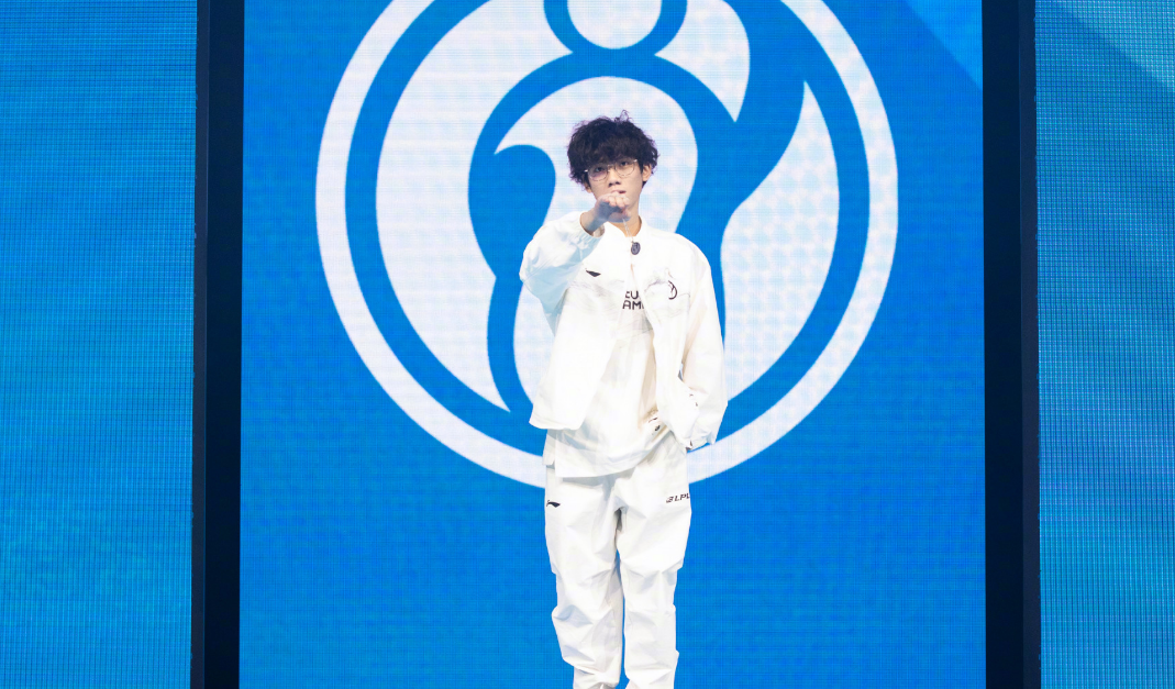 前瞻：369大战TheShy！银河战舰终相遇，京东对阵WBG