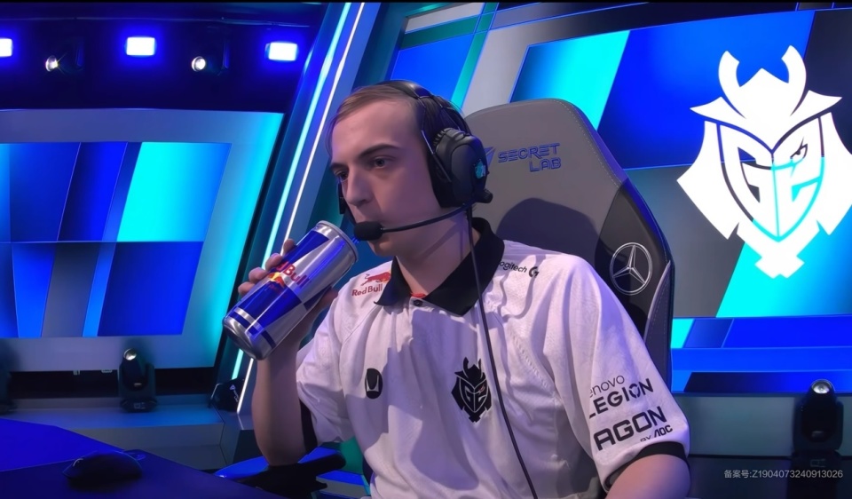 LOL五杀榜单公布，Uzi榜上有名，Faker仅两次五杀，但有五个冠军_腾讯新闻