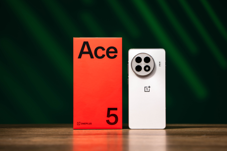 一加Ace5、一加Ace3 Pro有啥区别，各有啥优缺点？看完就懂了_腾讯新闻