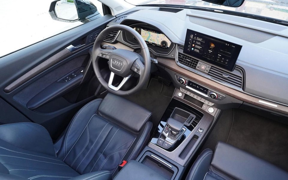 新一代奥迪Q5L将亮相上海车展，现款仅售23.92万起，等新还是买旧_腾讯新闻