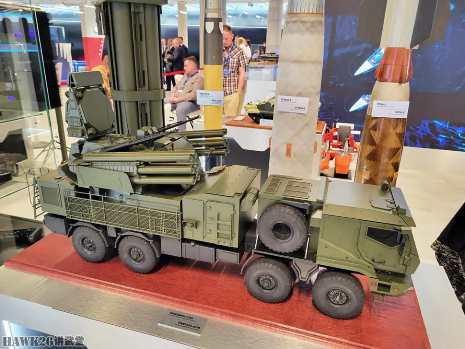 俄罗斯“铠甲-SMD-E”防空系统亮相 取消机炮 重点防御无人机威胁_腾讯新闻