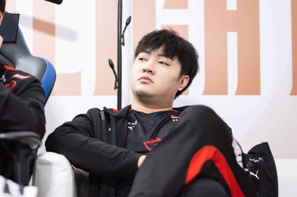 月光放KPL转会瓜，SK准备退位，笑影爱思自由人，AG教练奶茶加bao