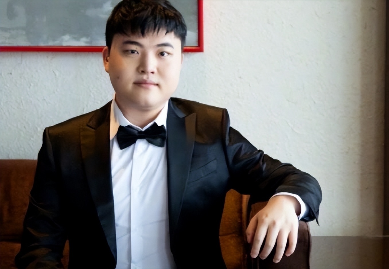 恭喜leave！得到Uzi认可！狂吹这才叫AD，躲后面等队友C不叫AD