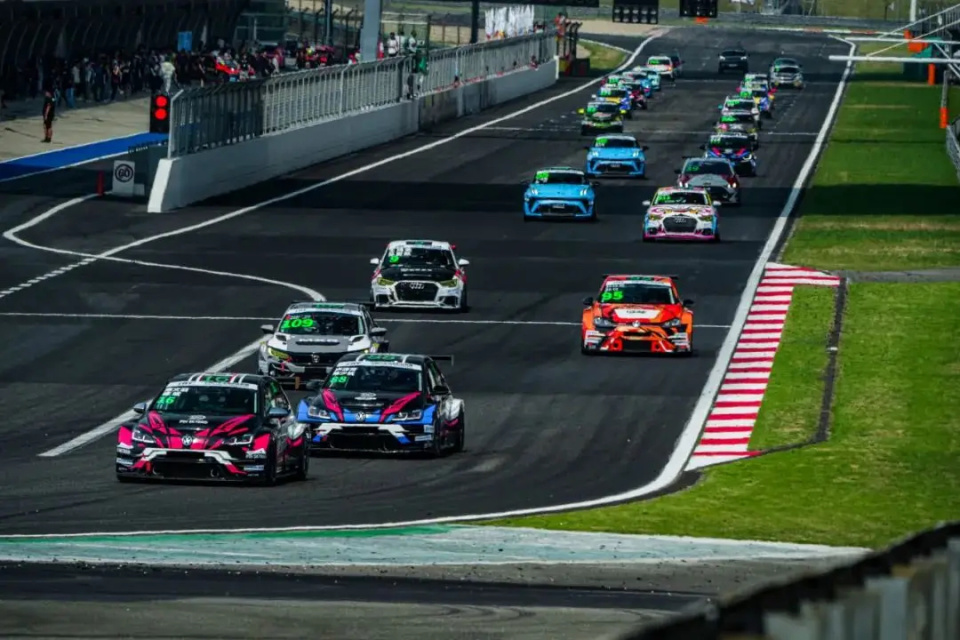 2025 CTCC上海站看点解析：全明星阵容、规则革新与赛道狂欢_腾讯新闻