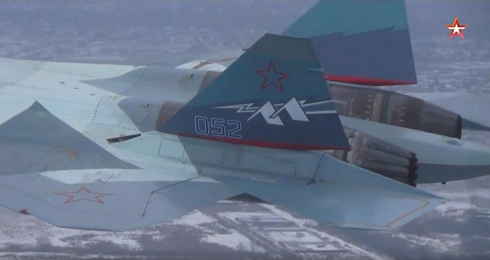 俄罗斯新型AL-51F1涡扇发动机首次亮相 将在中国珠海航展公开展示_腾讯新闻