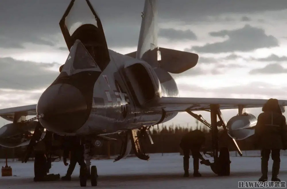 康维尔F-106“三角标枪”战斗机 配备空空核导弹的“终极截击机”_腾讯新闻