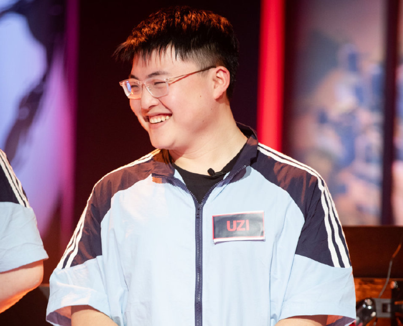 Uzi即将重新连接，无限接近EDG！957圣枪哥多人证实_腾讯新闻