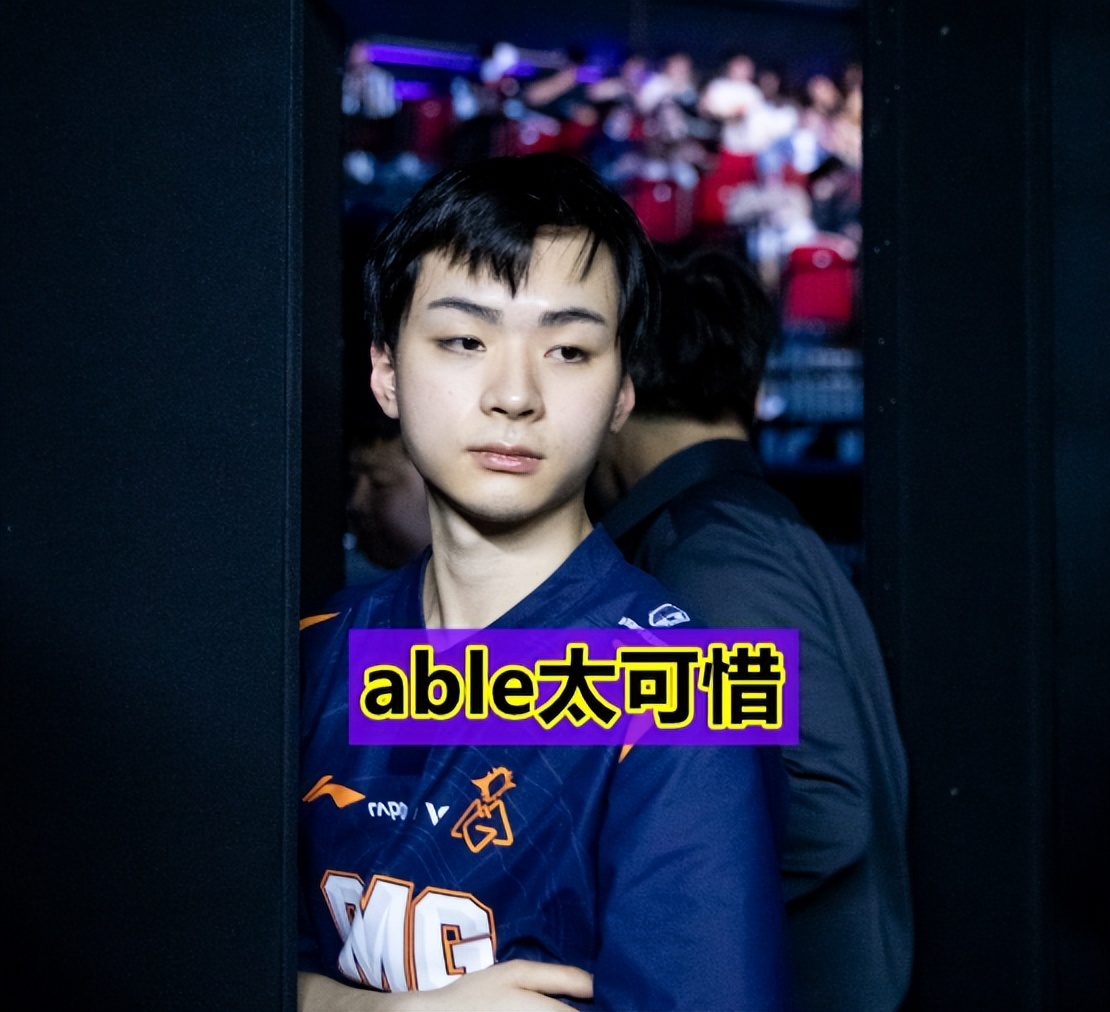 “领先1W＋4火龙魂输比赛！”OMG极限翻盘BLG，决胜局失误太致命！