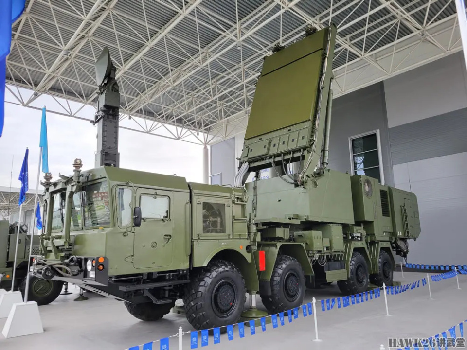 乌克兰无人机摧毁俄罗斯S-500防空雷达 最先进 最稀缺的关键装备_腾讯新闻