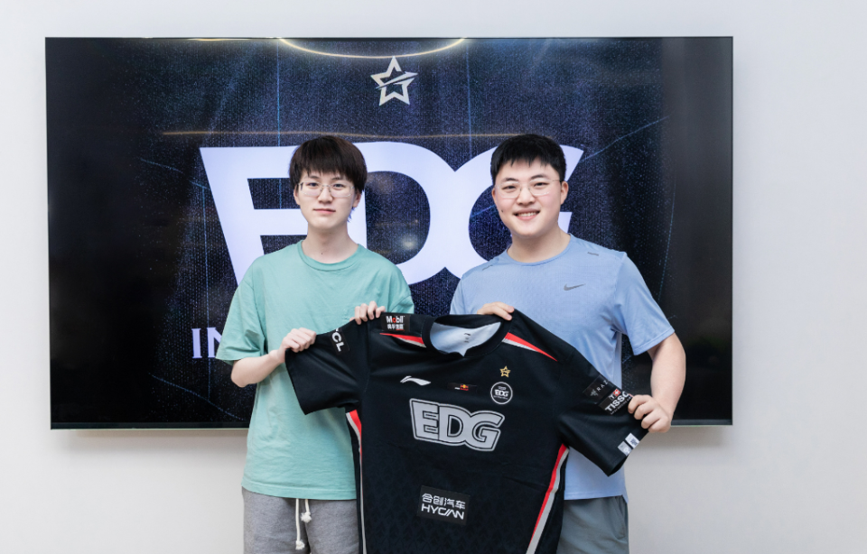 EDG官宣Uzi进队，明凯Meiko惊喜出镜，前RNG队长带来好消息_腾讯新闻