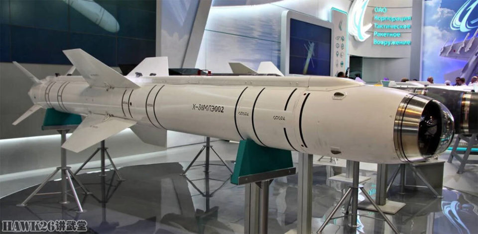 俄罗斯空天军装备Kh-38M空地导弹 打击乌克兰目标 发挥关键作用_腾讯新闻