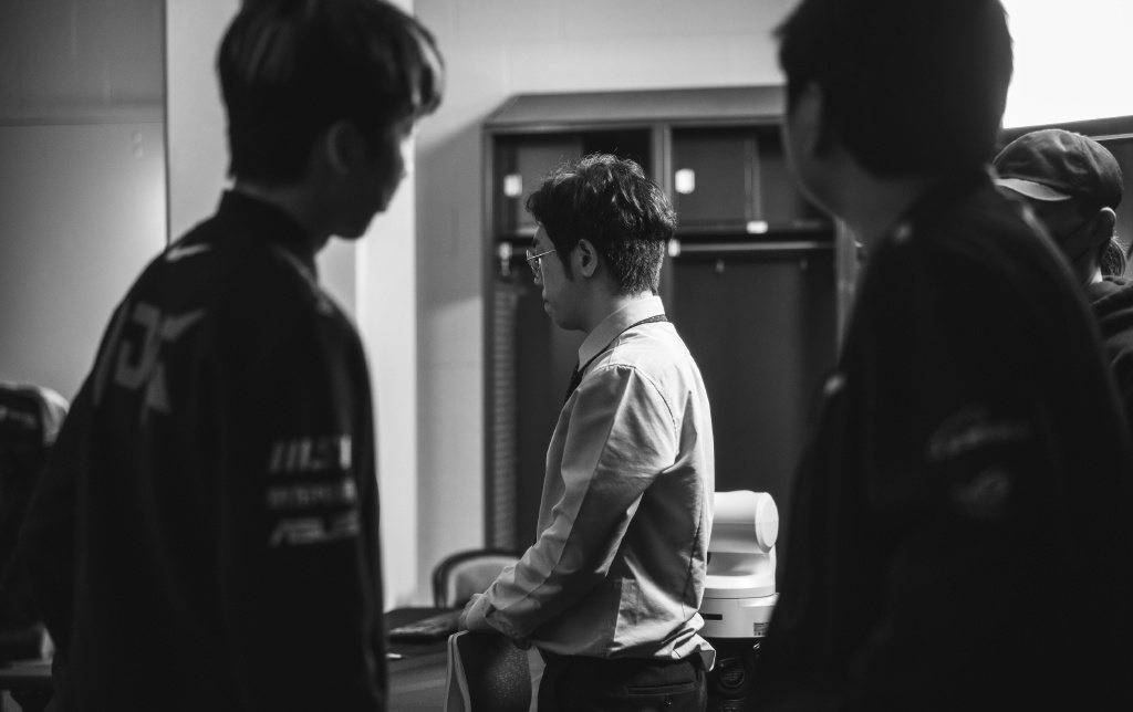 “不想再聊s12这些伤心事”，369伤感遗憾：这赛季本来是我状态巅峰