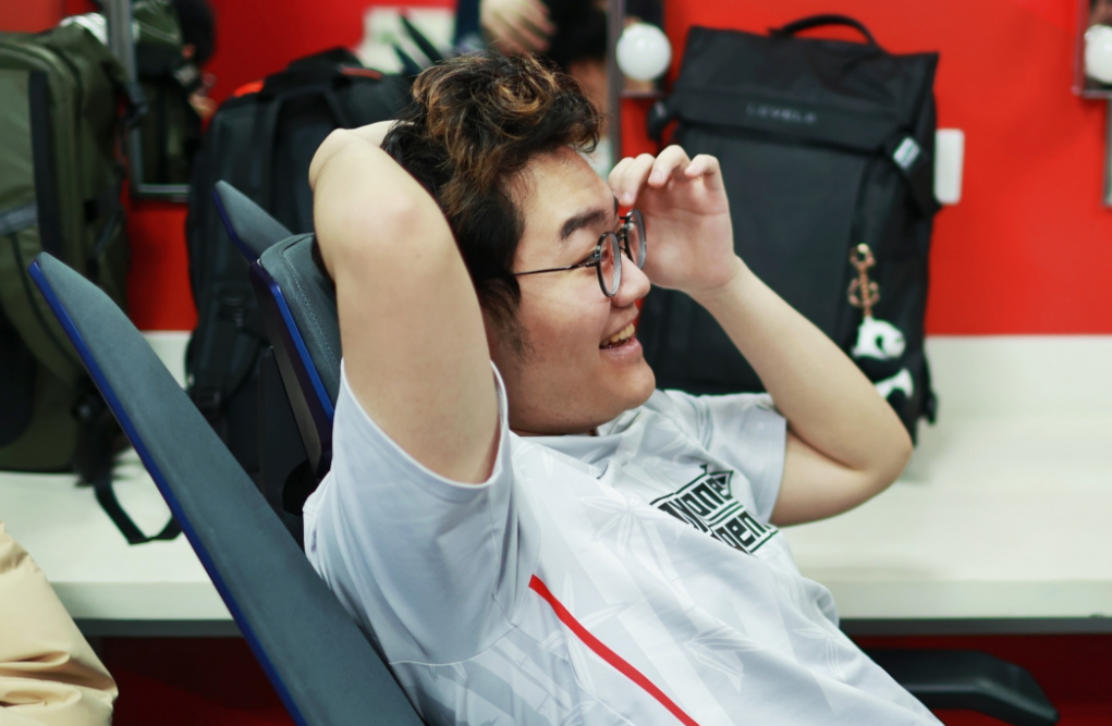 Zdz格温发威，AL双杀FPX，Doinb透露转会动向