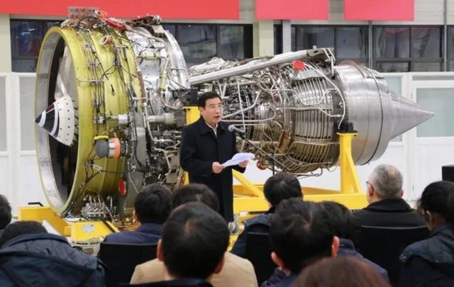 CJ1000A引擎试飞成功，即将装上C919民航机，大客将不再受制他人_腾讯新闻