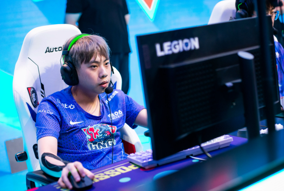 加入EDG后，不怕被RNG粉丝骂了！Ale直播放出狠话，要清算LNG