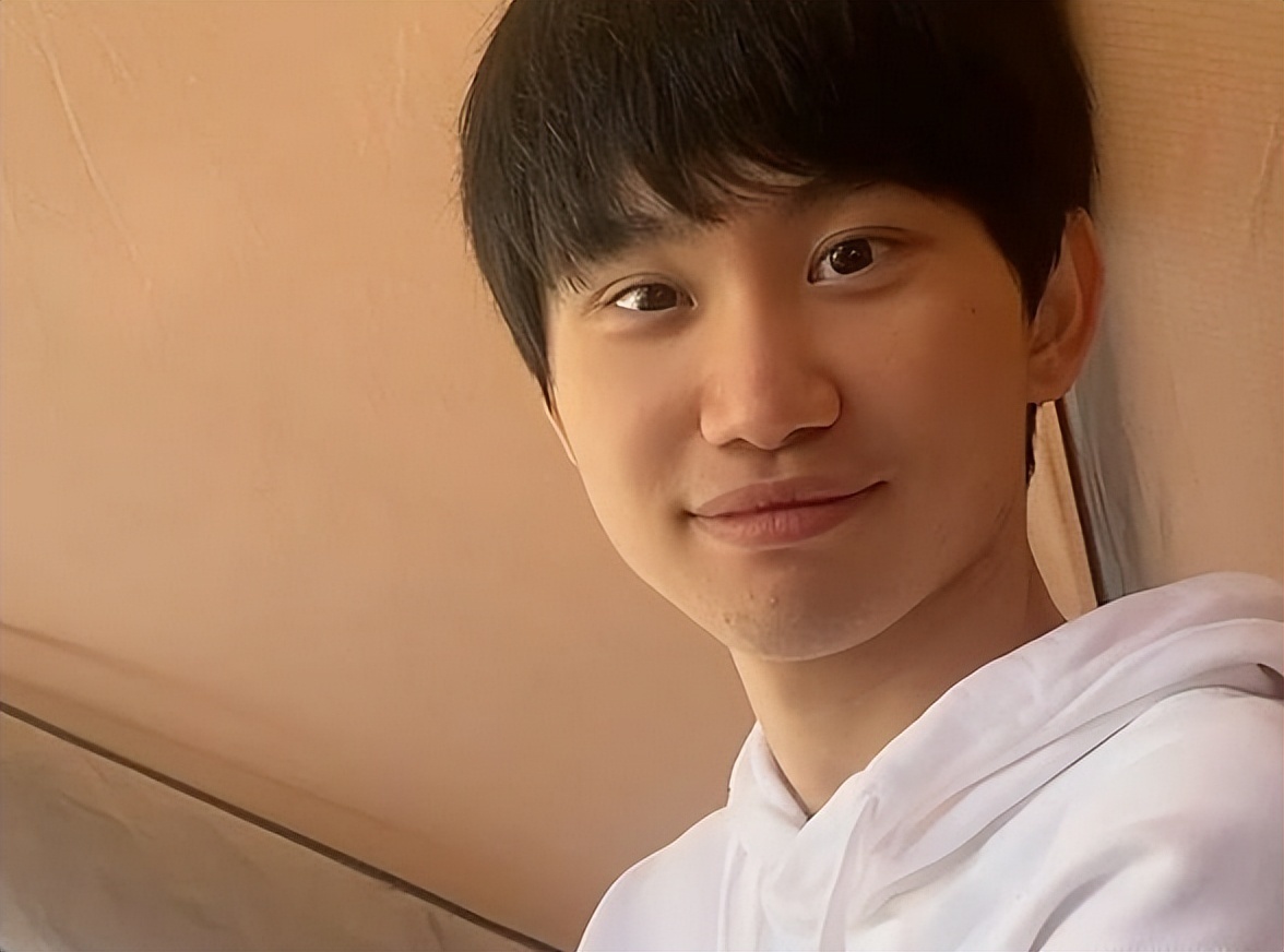 RNG官宣大安离队，小明爆料新中单信息，Doinb呼声越来越高