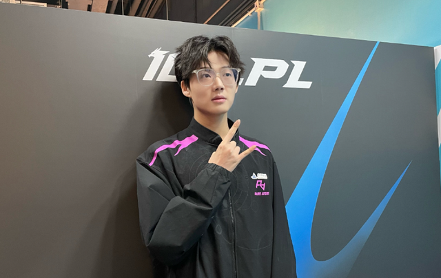 宝蓝Ning迎来复出首秀，RNG新赛季首战小明或缺席，OMG有望爆冷