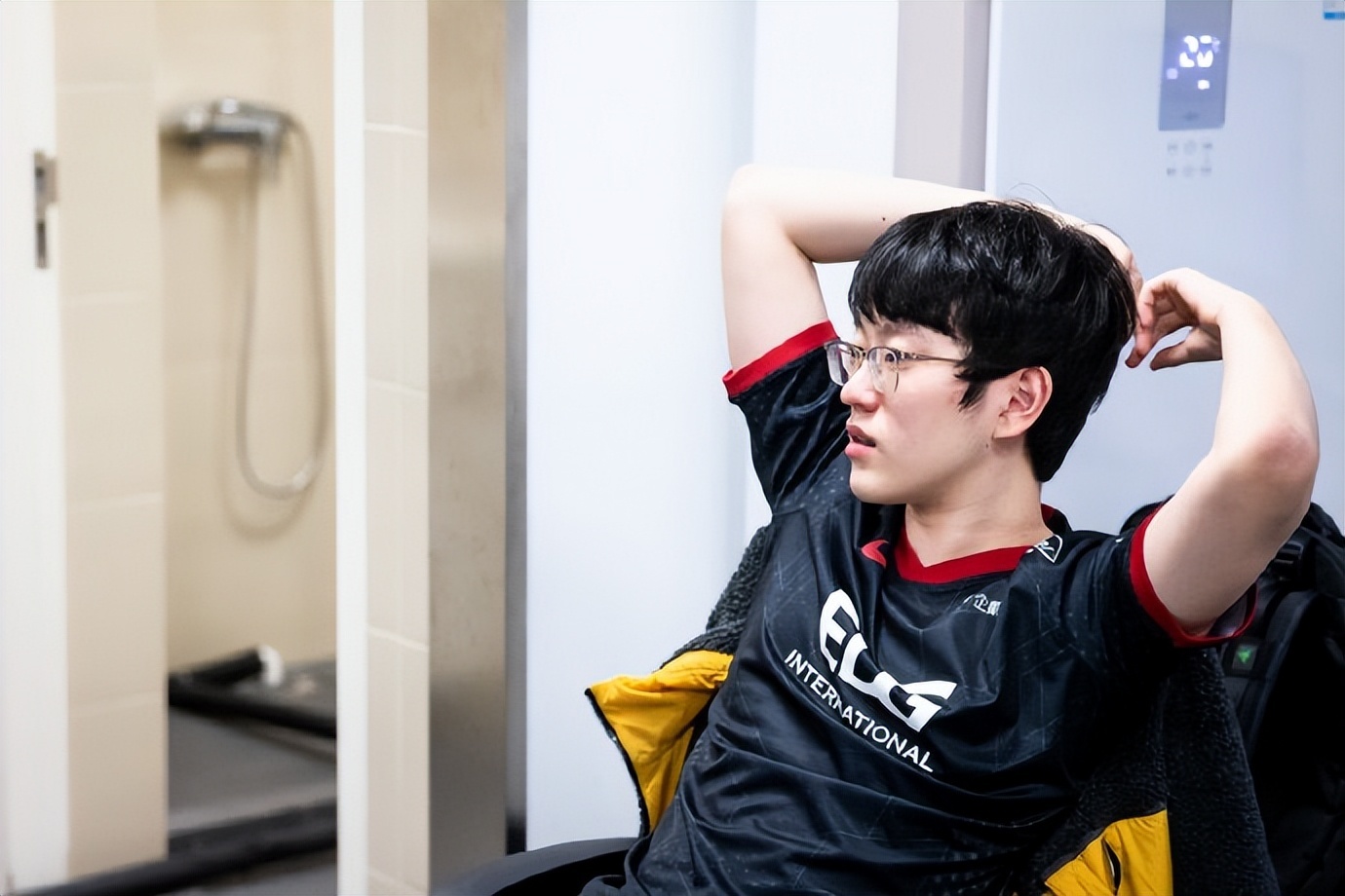 scout和EDG谈崩了？老岳辟谣：FoFo和Cryin试训效果不好