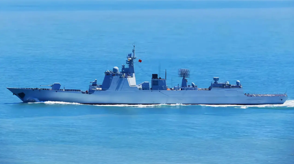 头顶小神盾,最新批次052D首舰领衔出征,入列不到半年就前出西太_腾讯新闻
