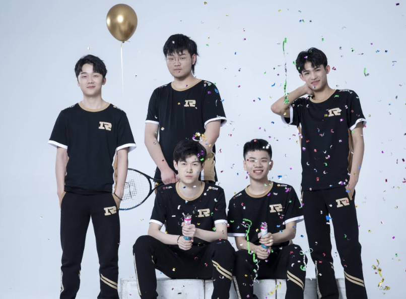 KPL历史击杀榜第二，RNGM虔诚转换身份，初代常规赛MVP找到归宿