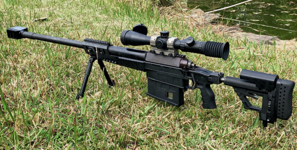 中国201大狙上高原，标配12.7黄铜弹，比10式强在哪儿？_腾讯新闻