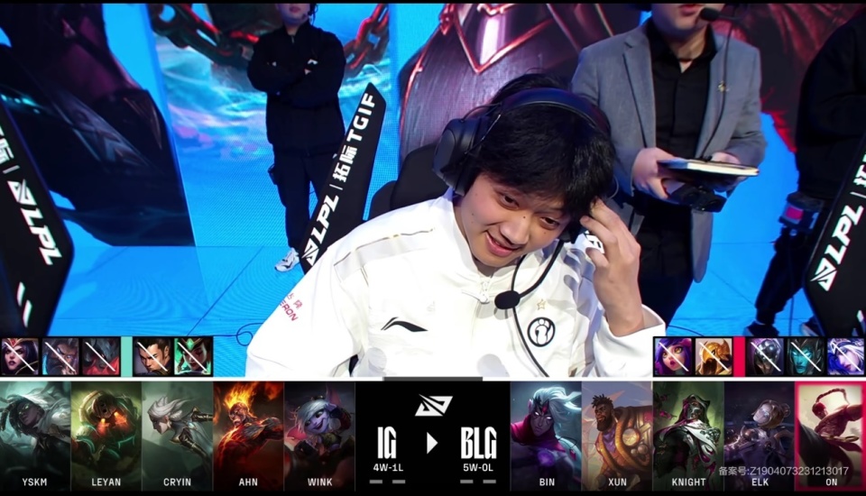 LPL最魔幻剧情上演！Leyan一战封神，改写联赛格局，说出回归真相_腾讯新闻