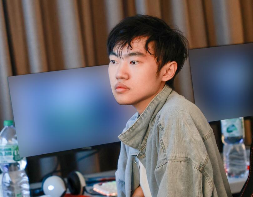 “打T1是100%胜率！”Bin赛前喊话：我要重铸LPL荣光_腾讯新闻