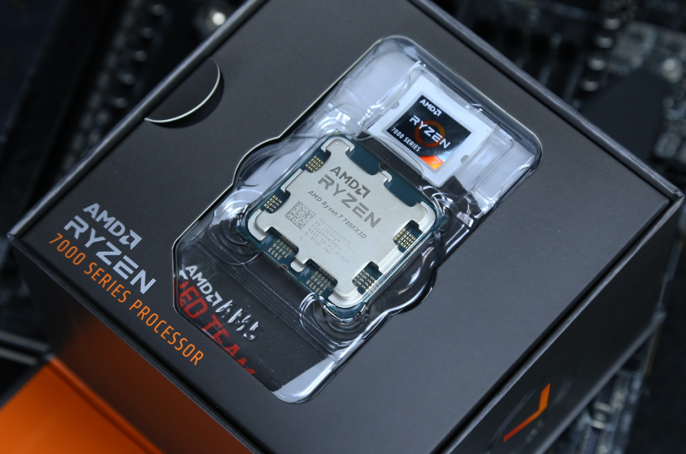 7800X3D首测：3299元功耗80W 游戏帧数吊打13900K_腾讯新闻