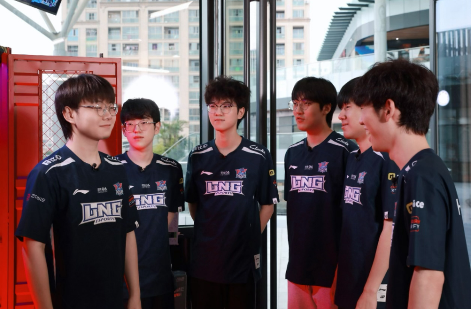 迎接S13焦点战，Scout说出终极目标，Faker存在感拉满_腾讯新闻