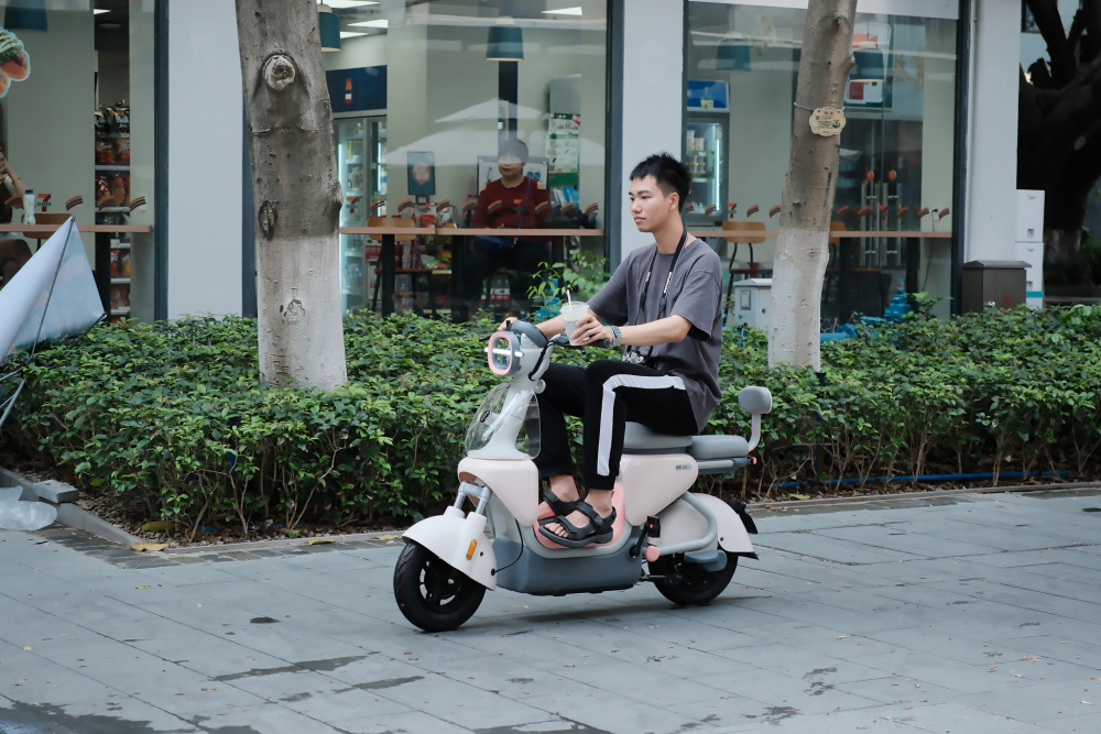 体验了一阵九号Qz1 MIX后，我被它彻底惊艳了_腾讯新闻