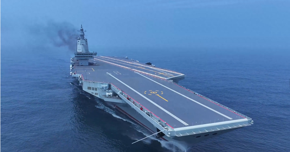 歼15舰载机有多大？与F35B/C舰载机同框才明白，为何不选歼20上舰_腾讯新闻