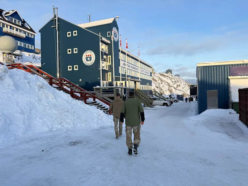 欧洲多国向格陵兰岛紧急部署军力，美国仍执意谋求格陵兰岛控制权_腾讯新闻