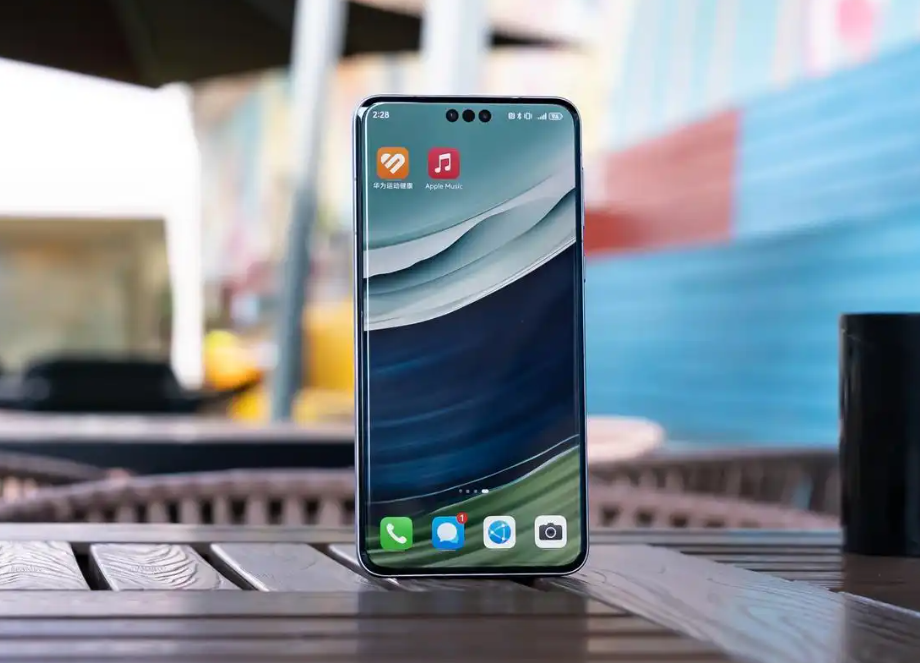 华为“放弃高利润”，mate60pro跌至“清仓价”，麒麟9000S+512GB+卫星通信_腾讯新闻