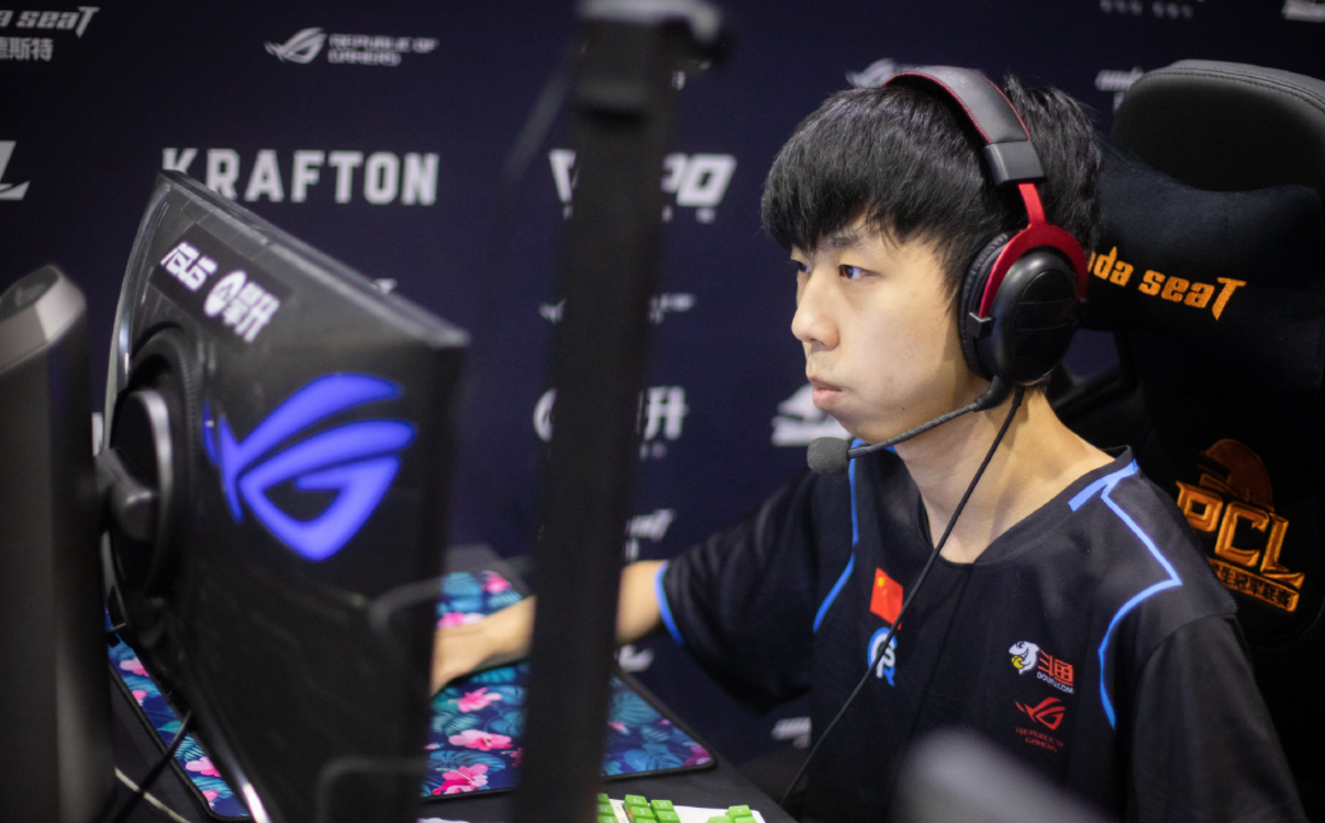 4AM小鹿担任副指挥？112与龙将军入选最佳阵容，PeRo或面临抢点