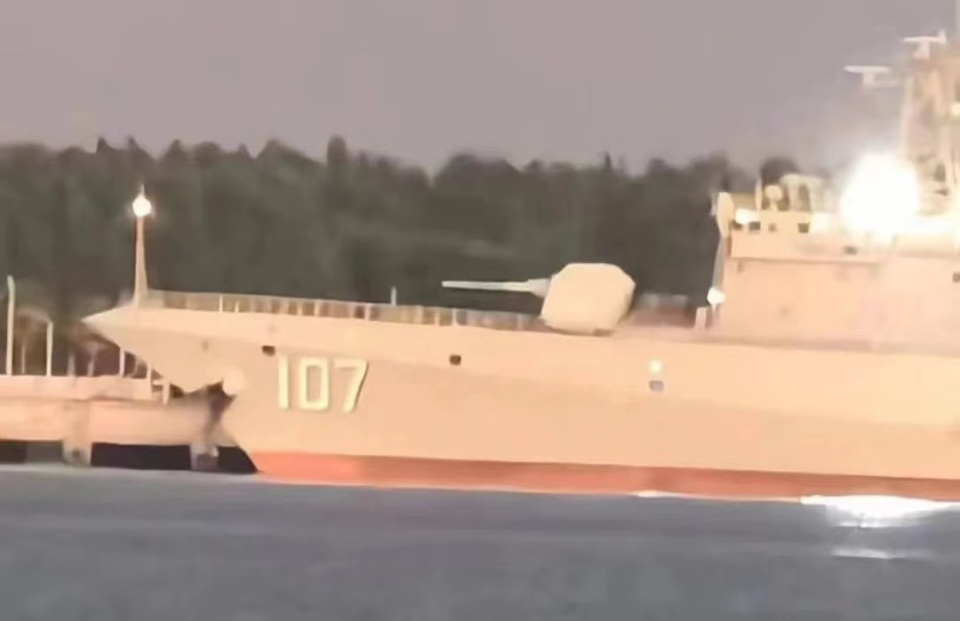 首批055全部服役，第二批在建；中国未来至少需要30艘055和6航母_腾讯新闻