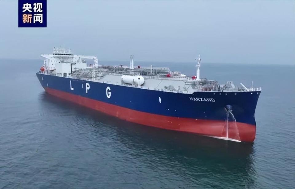 93000立方米！全球最大LNG船交付，造船业最后的明珠已被我国征服_腾讯新闻