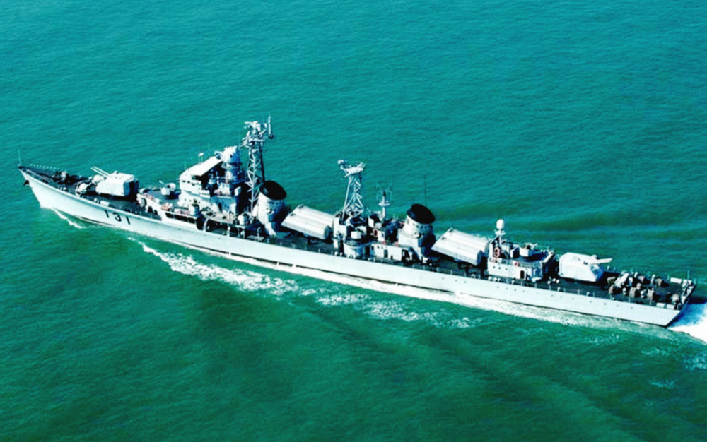 从052B型等“小步快跑”，到052D型大量装备，提升海军防空反导能力_腾讯新闻