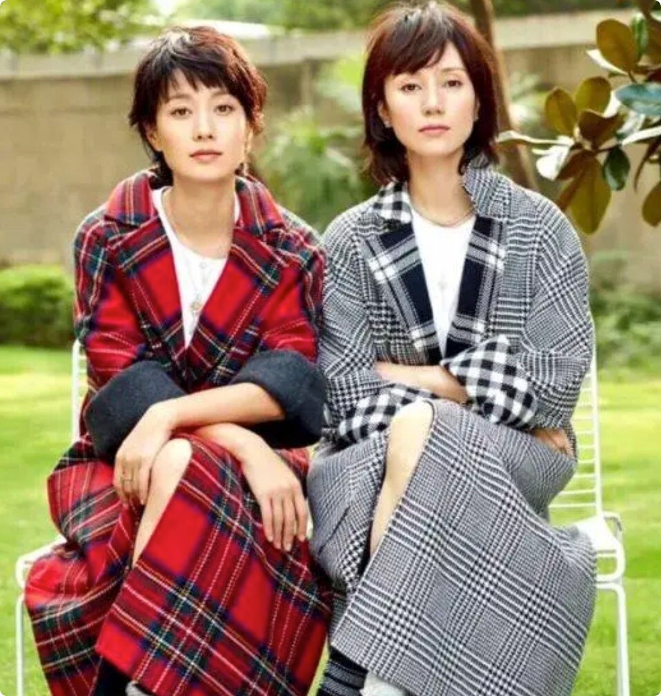 与马伊琍同框，46岁袁泉用松弛感证明，美人不在皮也不在骨，而在魂 -6parkbbs.com