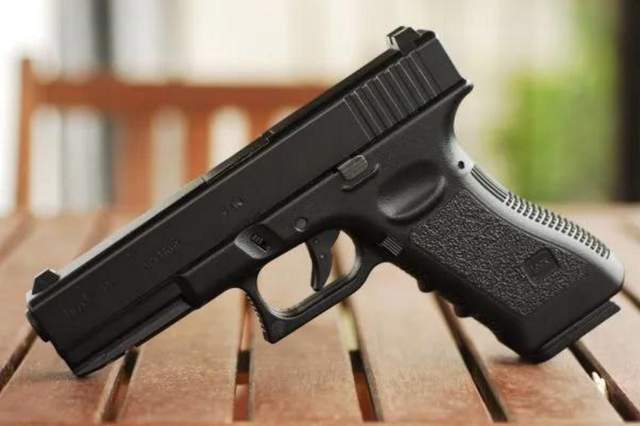 国产兵器正在走向世界！盘点中国30种外贸型手枪_腾讯新闻