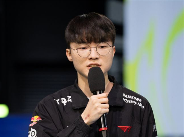 “上届亚运我从未遭受不佳的对待”，faker否认消息，自称还能继续打