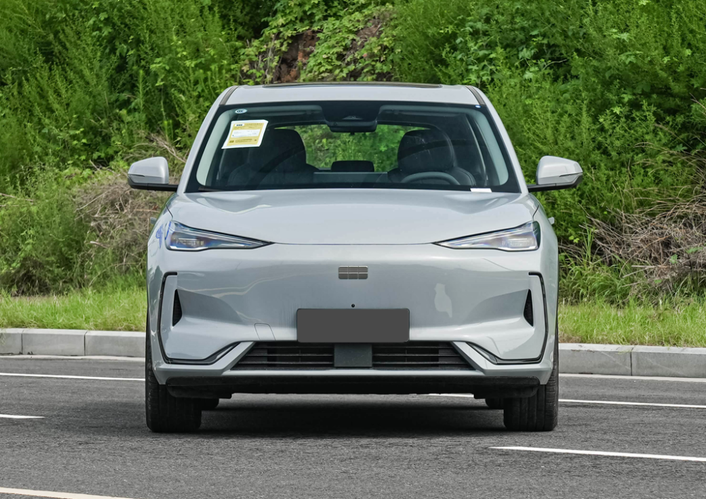 2026款吉利银河E5上市 最大续航里程610公里 售价10.98-14.58万元_腾讯新闻