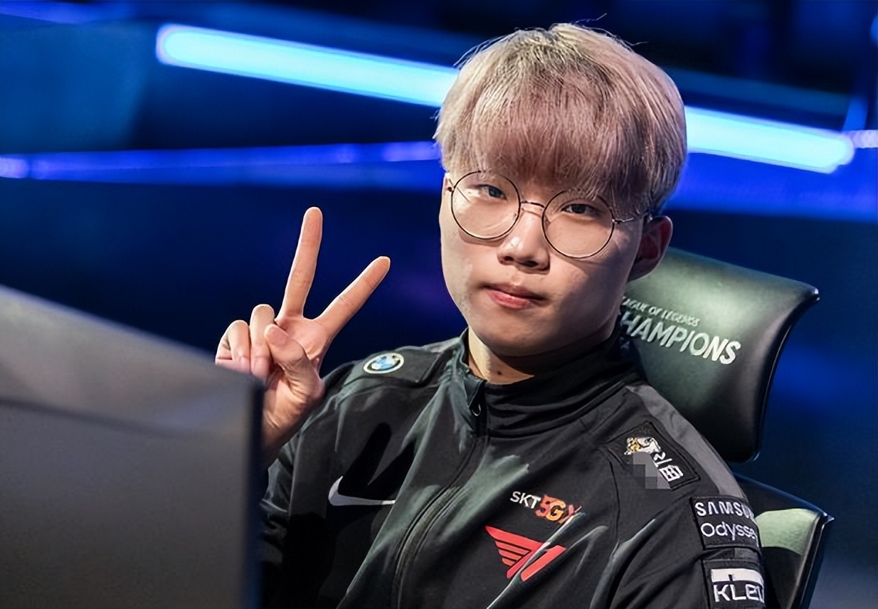 LCK又一支银河战队诞生！DK官宣：Deft和Canna加入