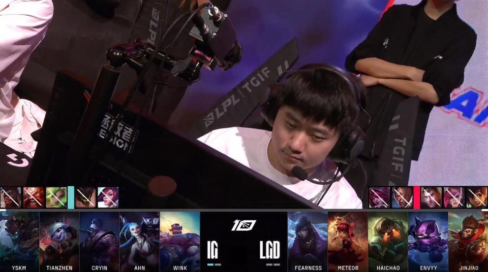 LPL夏：果子哥归来爆砍2连MVP LGD三度拿下大龙仍遭IG横扫_腾讯新闻